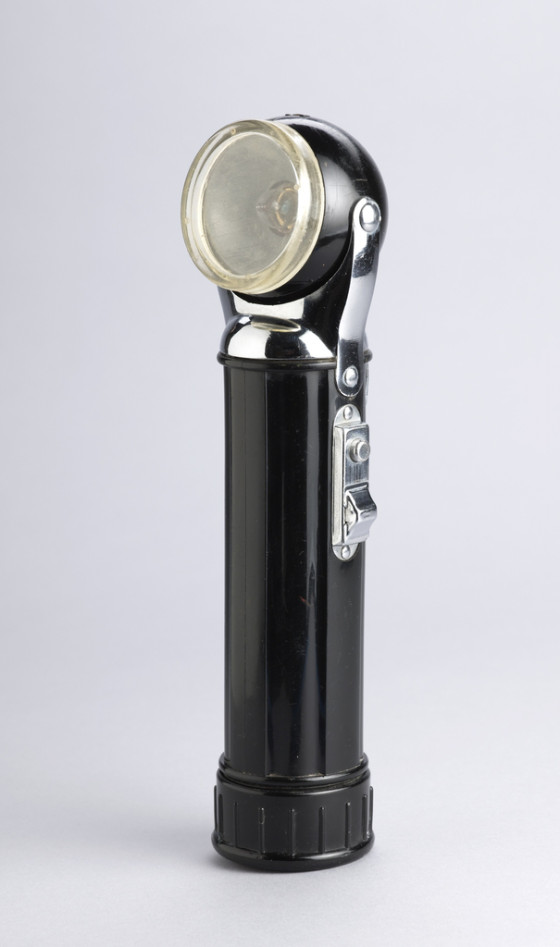A handheld light | Cooper Hewitt, Smithsonian Design Museum